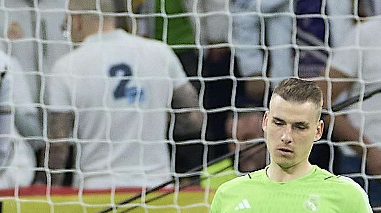 Mercado de fichajes en directo | Cierran el fichaje de Davies, Lunin y su futuro...