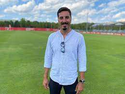 La conferenza stampa di presentazione del nuovo tecnico del Perugia ...