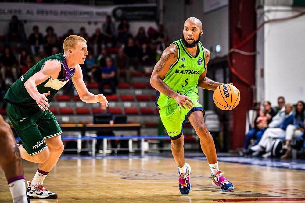 LBA - Sassari, si ferma Chris Dowe: lesione all'adduttore
