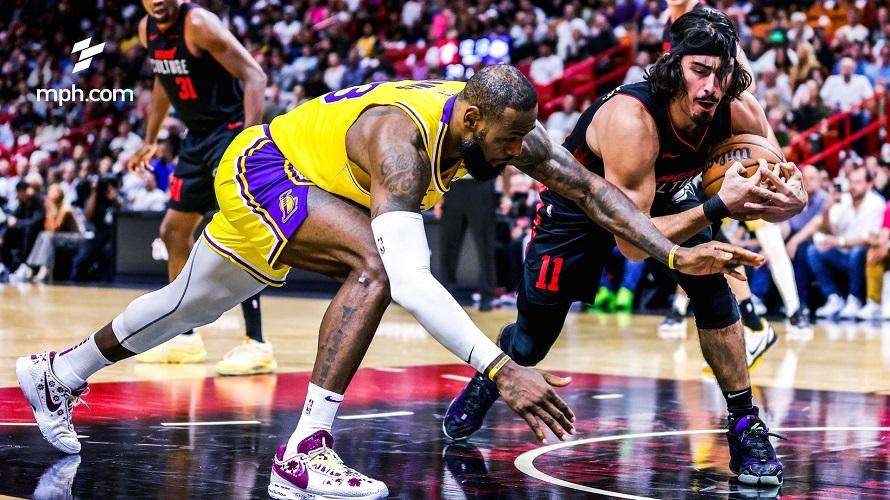 NBA - Lakers: Adebayo e James danno spettacolo e Miami strappa la vittoria