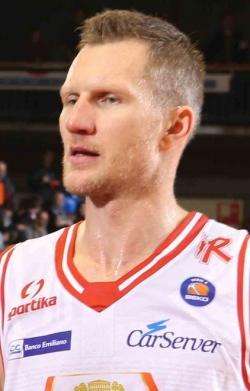 Polonara e Kaukenas a Reggio Emilia. Craig Callahan verso Varese. Cantù ...