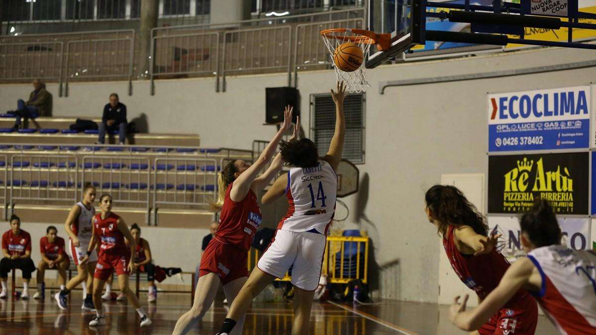 A2 F - Primo successo nella storia della Solmec Rhodigium Basket