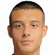 L'Ascoli sul terzino sinistro Thomas Sandon