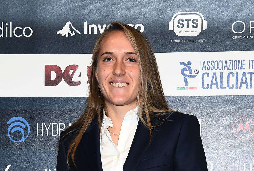 Cernoia ringrazia i tifosi bianconeri per lo striscione in suo onore