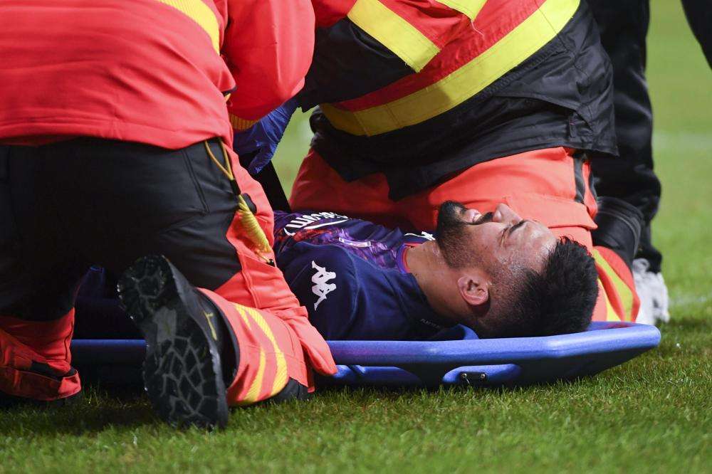 Fiorentina: Gonzalez, problemi ai flessori coscia