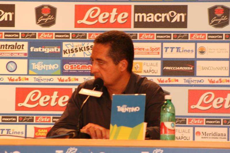 Lombardo svela: "Per amore del Napoli ho fatto anche il cameriere. Da ...